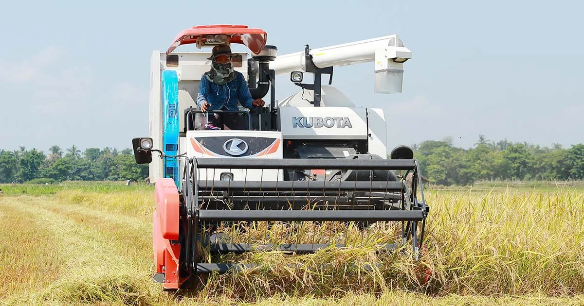 The Cutting-Edge Innovations Behind Kubota Combine Harvesters - Tractor ...