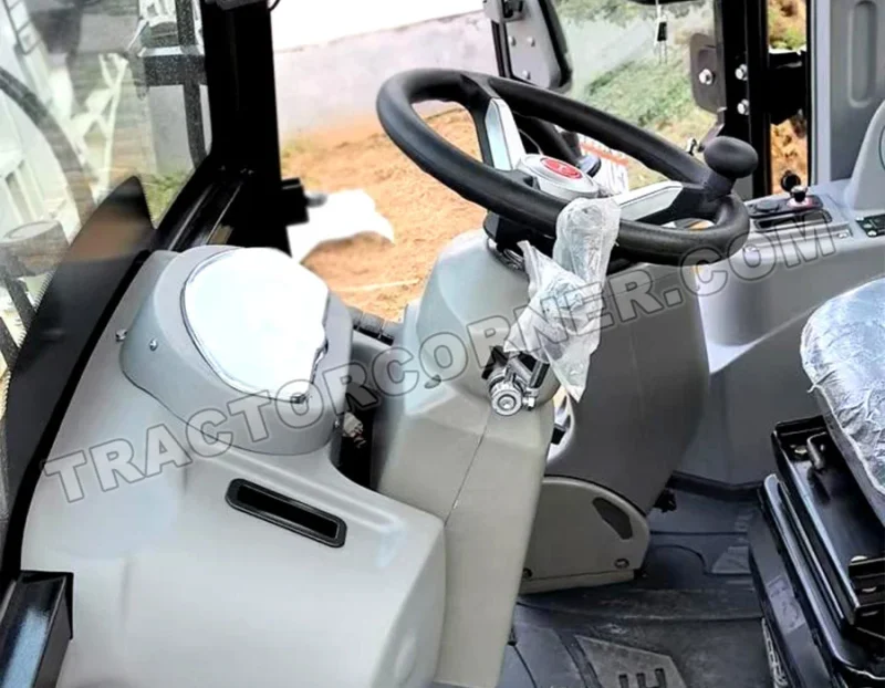 Massive 3CX Backhoe Loader - Tractors and Farm Implements for Sale